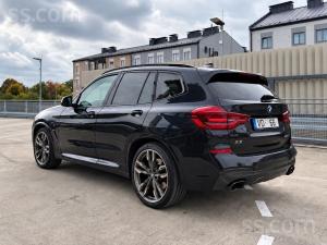 Black BMW X3 2019 in Riga, with an engine capacity of 3.00 L and mileage of 173 thousand km for 29900 €, photo 5 on AUTOMOTO.COM.LV