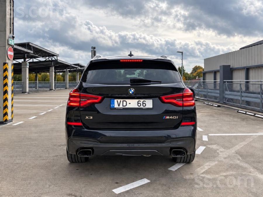 Black BMW X3 2019 in Riga, with an engine capacity of 3.00 L and mileage of 173 thousand km for 29900 €, photo 9 on AUTOMOTO.COM.LV