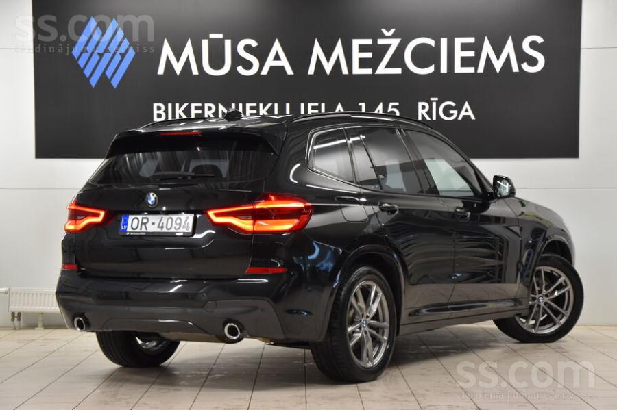 Black BMW X3 2019 in Riga, with an engine capacity of 2.00 L and mileage of 115 thousand km for 25990 €, photo 7 on AUTOMOTO.COM.LV