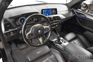 Black BMW X3 2019 in Riga, with an engine capacity of 2.00 L and mileage of 115 thousand km for 25990 €, photo 13 on AUTOMOTO.COM.LV