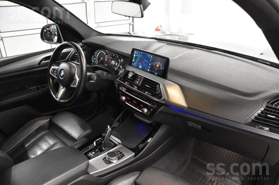 Black BMW X3 2019 in Riga, with an engine capacity of 2.00 L and mileage of 115 thousand km for 25990 €, photo 15 on AUTOMOTO.COM.LV