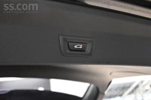 Black BMW X3 2019 in Riga, with an engine capacity of 2.00 L and mileage of 115 thousand km for 25990 €, photo 25 on AUTOMOTO.COM.LV