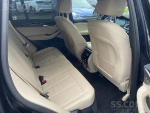 Black BMW X3 2019 in Riga, with an engine capacity of 2.00 L and mileage of 152 thousand km for 23500 €, photo 7 on AUTOMOTO.COM.LV