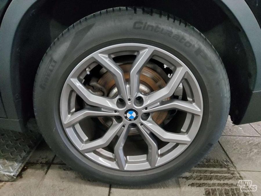 Melns BMW X3 2020 Kauņa, ar dzinēja tilpumu 2.00 L un nobraukumu 51 tūkst. km par 31837 €, foto 10 vietnē AUTOMOTO.COM.LV