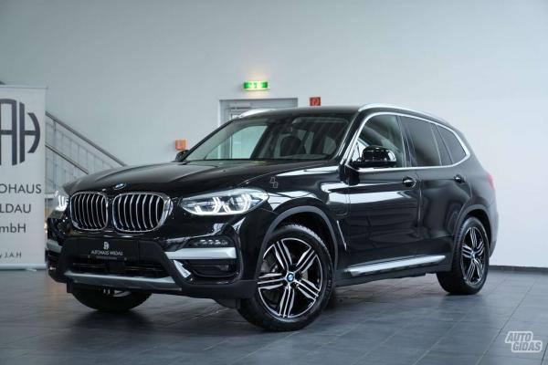 Melns BMW X3 2020 Kauņa, ar dzinēja tilpumu 2.00 L un nobraukumu 54 tūkst. km par 32690 €, foto 1 vietnē AUTOMOTO.COM.LV