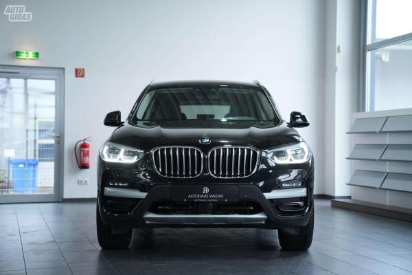 Melns BMW X3 2020 Kauņa, ar dzinēja tilpumu 2.00 L un nobraukumu 54 tūkst. km par 32690 €, foto 3 vietnē AUTOMOTO.COM.LV