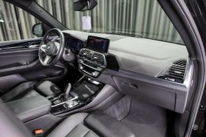 Black BMW X3 2020 in Marijampole, with an engine capacity of 2.99 L and mileage of 199 thousand km for 27950 €, photo 37 on AUTOMOTO.COM.LV