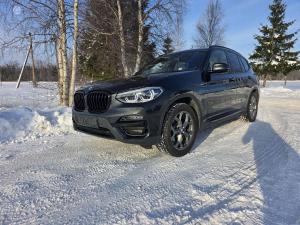 Black BMW X3 2020 in Kretinga, with an engine capacity of 2.00 L and mileage of 51 thousand km for 23900 €, photo  on AUTOMOTO.COM.LV