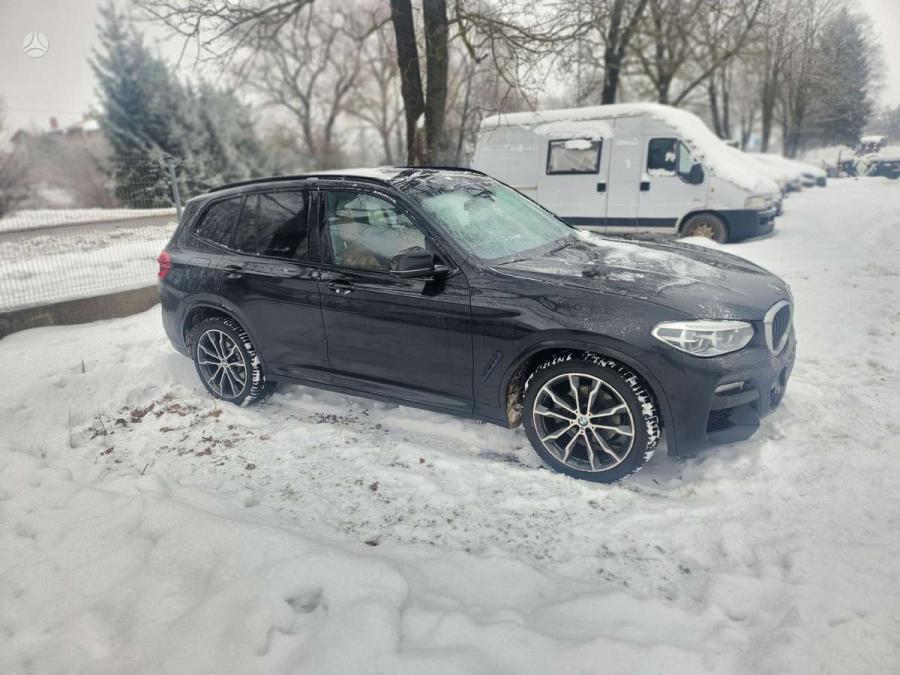 Black BMW X3 2020 in Kaunas, with an engine capacity of 2.00 L and mileage of 190 thousand km for 23000 €, photo 7 on AUTOMOTO.COM.LV