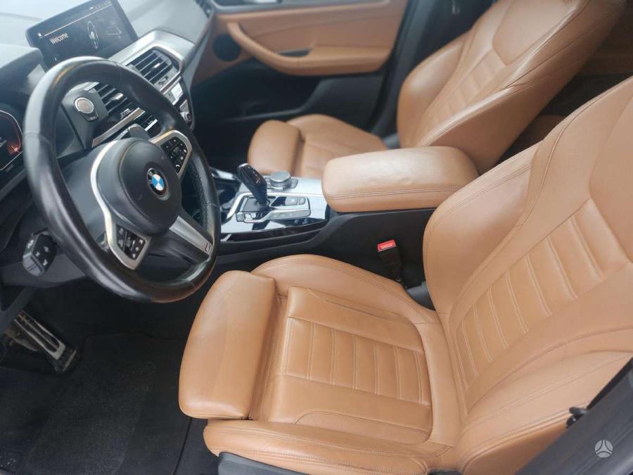 Black BMW X3 2020 in Kaunas, with an engine capacity of 2.00 L and mileage of 190 thousand km for 23000 €, photo 18 on AUTOMOTO.COM.LV