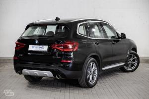 Black BMW X3 2020 in Vilnius, with an engine capacity of 2.00 L and mileage of 70 thousand km for 27491 €, photo 9 on AUTOMOTO.COM.LV