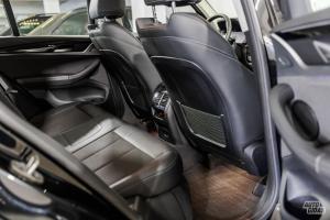 Black BMW X3 2020 in Vilnius, with an engine capacity of 2.00 L and mileage of 70 thousand km for 27491 €, photo 15 on AUTOMOTO.COM.LV