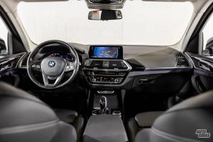 Black BMW X3 2020 in Vilnius, with an engine capacity of 2.00 L and mileage of 70 thousand km for 27491 €, photo 17 on AUTOMOTO.COM.LV