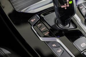 Black BMW X3 2020 in Vilnius, with an engine capacity of 2.00 L and mileage of 70 thousand km for 27491 €, photo 22 on AUTOMOTO.COM.LV