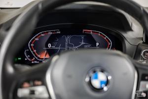 Black BMW X3 2020 in Vilnius, with an engine capacity of 2.00 L and mileage of 70 thousand km for 27491 €, photo 24 on AUTOMOTO.COM.LV