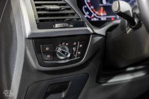 Black BMW X3 2020 in Vilnius, with an engine capacity of 2.00 L and mileage of 70 thousand km for 27491 €, photo 26 on AUTOMOTO.COM.LV