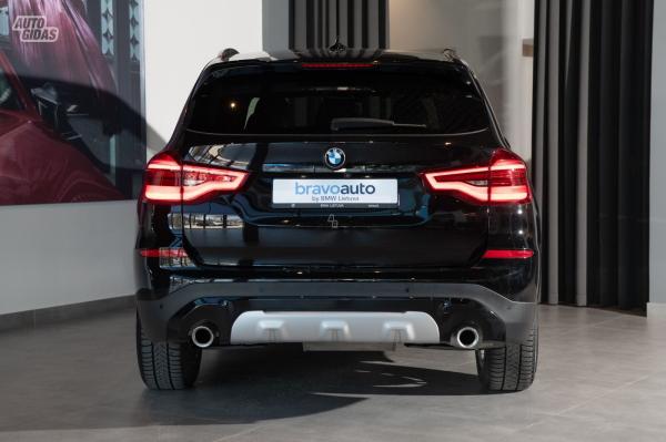 Black BMW X3 2020 in Kaunas, with an engine capacity of 2.00 L and mileage of 178 thousand km for 26774 €, photo 7 on AUTOMOTO.COM.LV