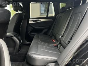Melns BMW X3 2020 Jelgava, ar dzinēja tilpumu 2.00 L un nobraukumu 0 tūkst. km par 24990 €, foto 15 vietnē AUTOMOTO.COM.LV