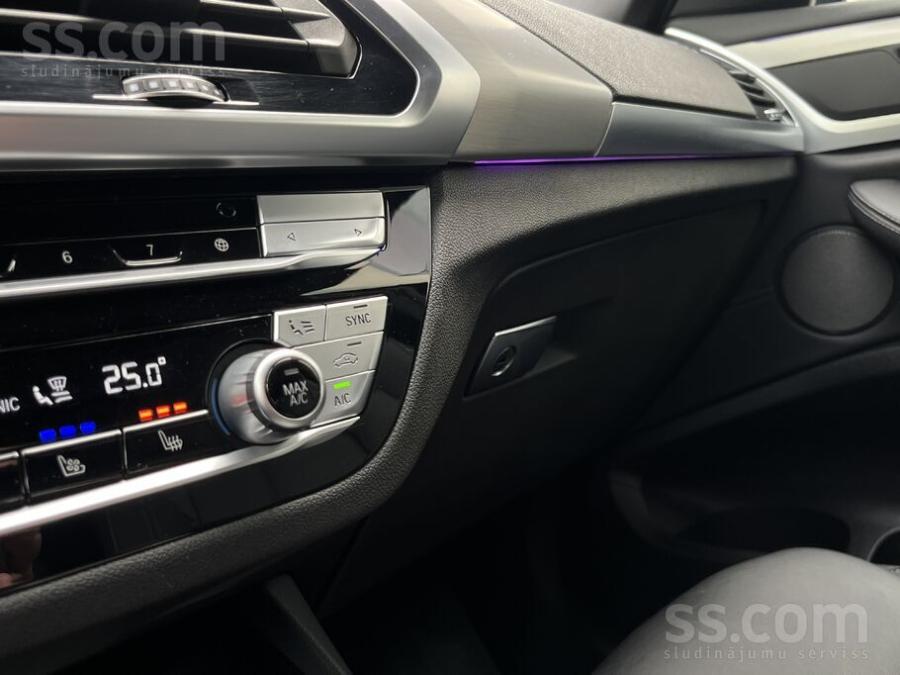 Melns BMW X3 2020 Jelgava, ar dzinēja tilpumu 2.00 L un nobraukumu 0 tūkst. km par 24990 €, foto 28 vietnē AUTOMOTO.COM.LV