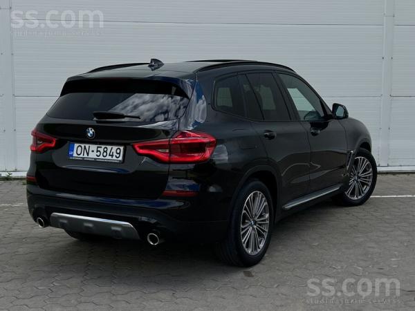 Black BMW X3 2020 in Riga, with an engine capacity of 2.00 L and mileage of 165 thousand km for 27490 €, photo 5 on AUTOMOTO.COM.LV