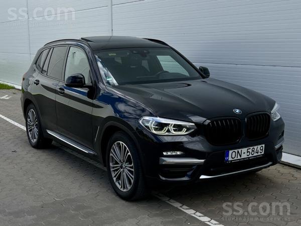 Black BMW X3 2020 in Riga, with an engine capacity of 2.00 L and mileage of 165 thousand km for 27490 €, photo 9 on AUTOMOTO.COM.LV