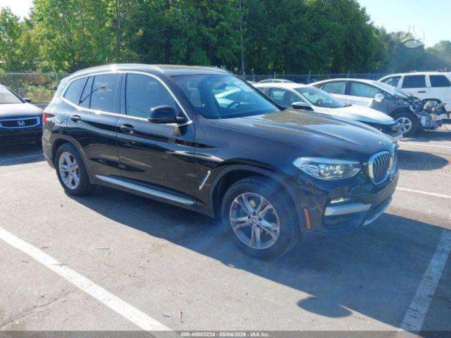 Black BMW X3 2020 in Klaipeda, with an engine capacity of 0.00 L and mileage of 162 thousand km for 15900 €, photo 5 on AUTOMOTO.COM.LV