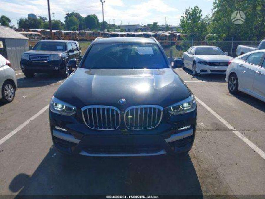 Black BMW X3 2020 in Klaipeda, with an engine capacity of 0.00 L and mileage of 162 thousand km for 15900 €, photo 12 on AUTOMOTO.COM.LV