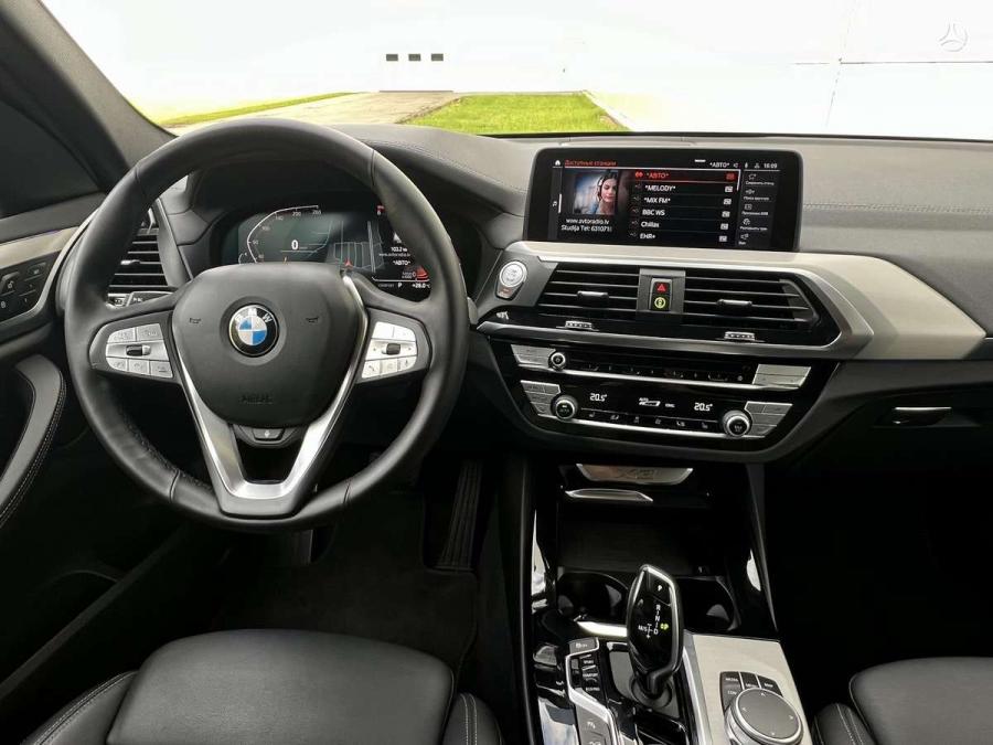 Black BMW X3 2020 in Riga, with an engine capacity of 2.00 L and mileage of 165 thousand km for 27490 €, photo 22 on AUTOMOTO.COM.LV