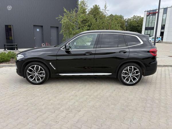 Melns BMW X3 2020 Kauņa, ar dzinēja tilpumu 2.00 L un nobraukumu 248 tūkst. km par 22800 €, foto 3 vietnē AUTOMOTO.COM.LV