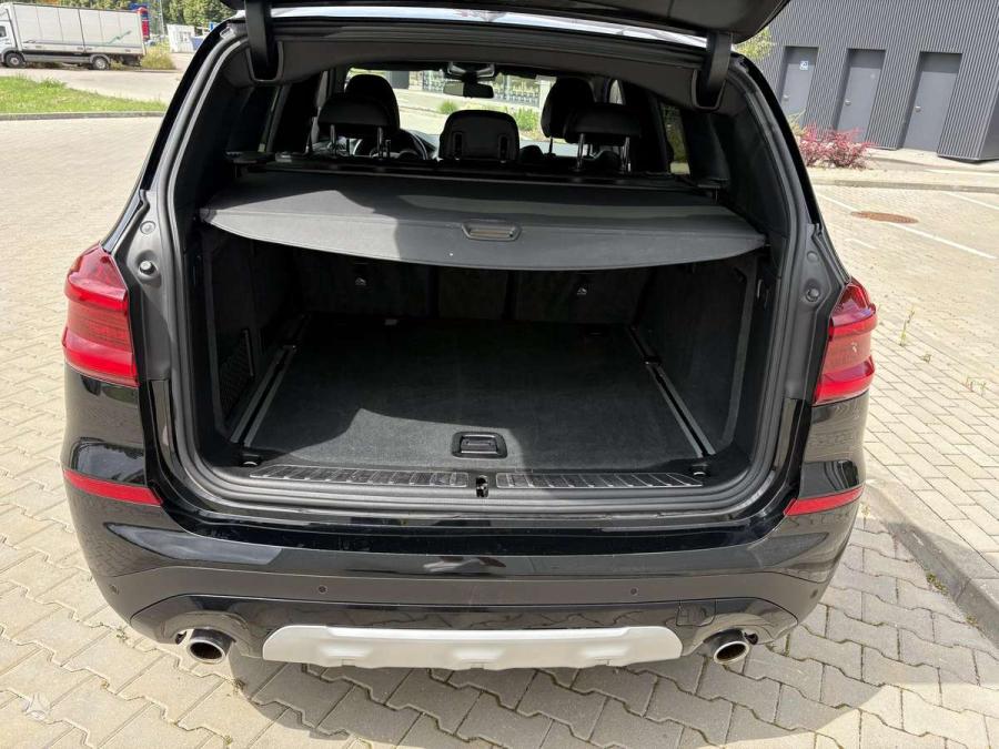 Melns BMW X3 2020 Kauņa, ar dzinēja tilpumu 2.00 L un nobraukumu 248 tūkst. km par 22800 €, foto 22 vietnē AUTOMOTO.COM.LV