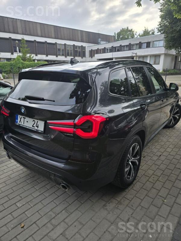 Melns BMW X3 2020 Rīga, ar dzinēja tilpumu 3.00 L un nobraukumu 195 tūkst. km par 29100 €, foto 3 vietnē AUTOMOTO.COM.LV