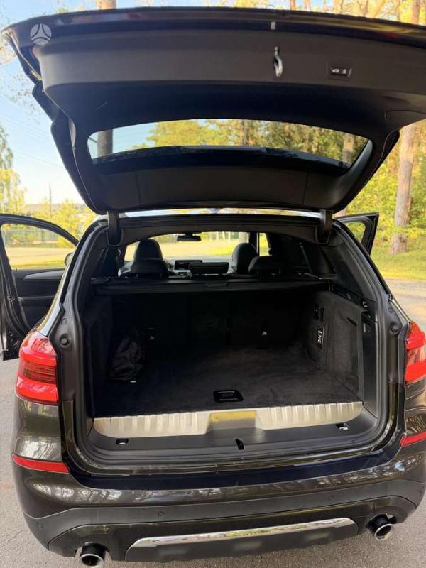 Melns BMW X3 2020 Kauņa, ar dzinēja tilpumu 2.00 L un nobraukumu 127 tūkst. km par 29700 €, foto 4 vietnē AUTOMOTO.COM.LV