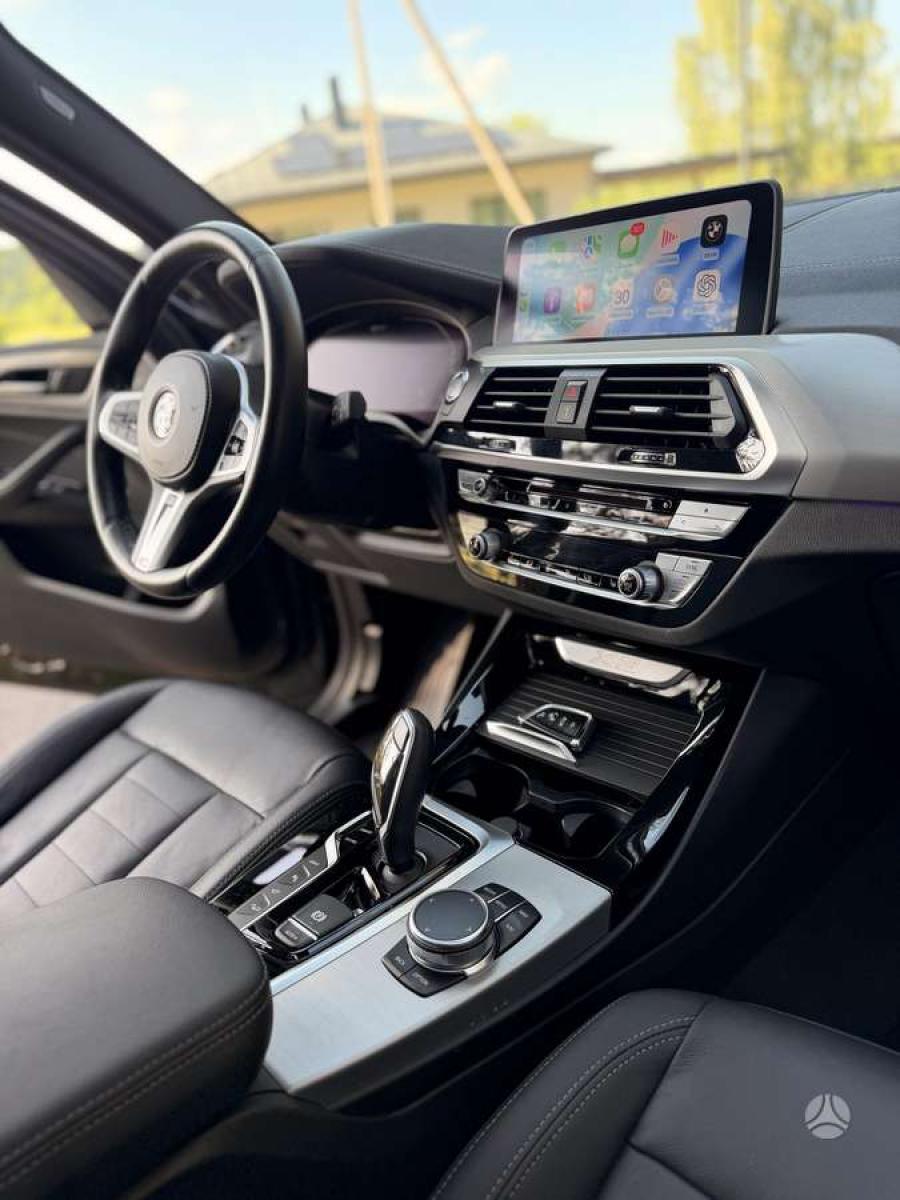 Black BMW X3 2020 in Kaunas, with an engine capacity of 2.00 L and mileage of 127 thousand km for 29700 €, photo 14 on AUTOMOTO.COM.LV