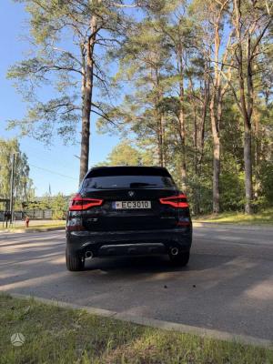 Black BMW X3 2020 in Kaunas, with an engine capacity of 2.00 L and mileage of 127 thousand km for 29700 €, photo 30 on AUTOMOTO.COM.LV