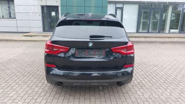 Melns BMW X3 2020 Tukums, ar dzinēja tilpumu 2.00 L un nobraukumu 183 tūkst. km par 26990 €, foto 6 vietnē AUTOMOTO.COM.LV