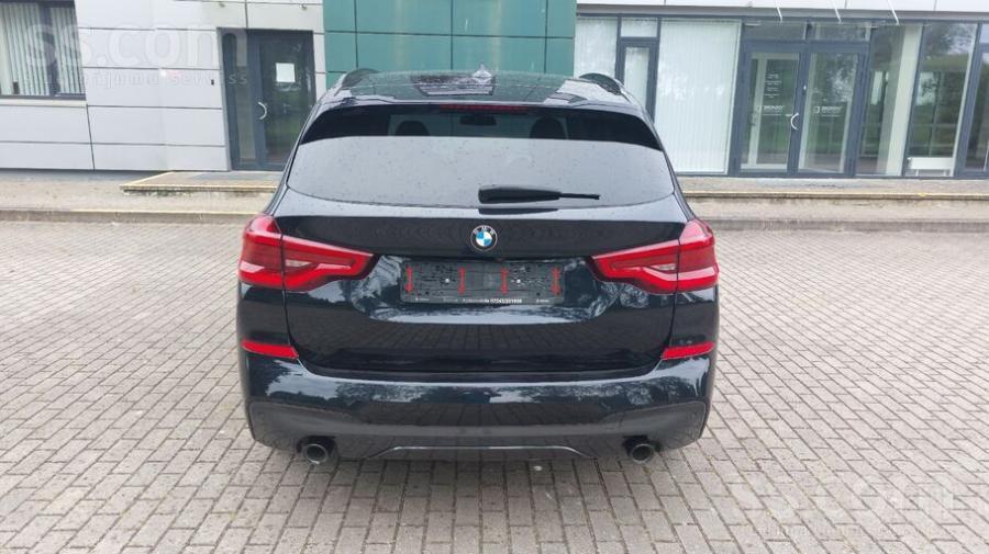 Black BMW X3 2020 in Tukums, with an engine capacity of 2.00 L and mileage of 183 thousand km for 26990 €, photo 7 on AUTOMOTO.COM.LV