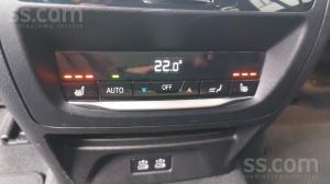 Black BMW X3 2020 in Tukums, with an engine capacity of 2.00 L and mileage of 183 thousand km for 26990 €, photo 19 on AUTOMOTO.COM.LV