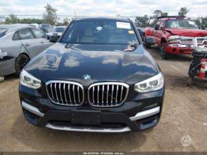 Black BMW X3 2020 in Klaipeda, with an engine capacity of 2.00 L and mileage of 217 thousand km for 10300 €, photo 5 on AUTOMOTO.COM.LV