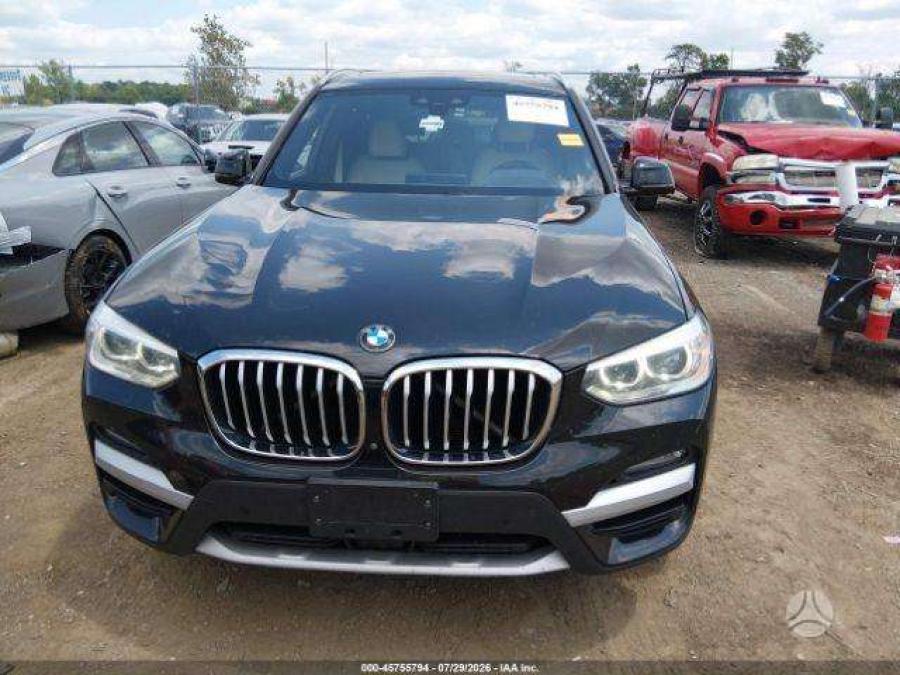 Black BMW X3 2020 in Klaipeda, with an engine capacity of 2.00 L and mileage of 217 thousand km for 10300 €, photo 5 on AUTOMOTO.COM.LV