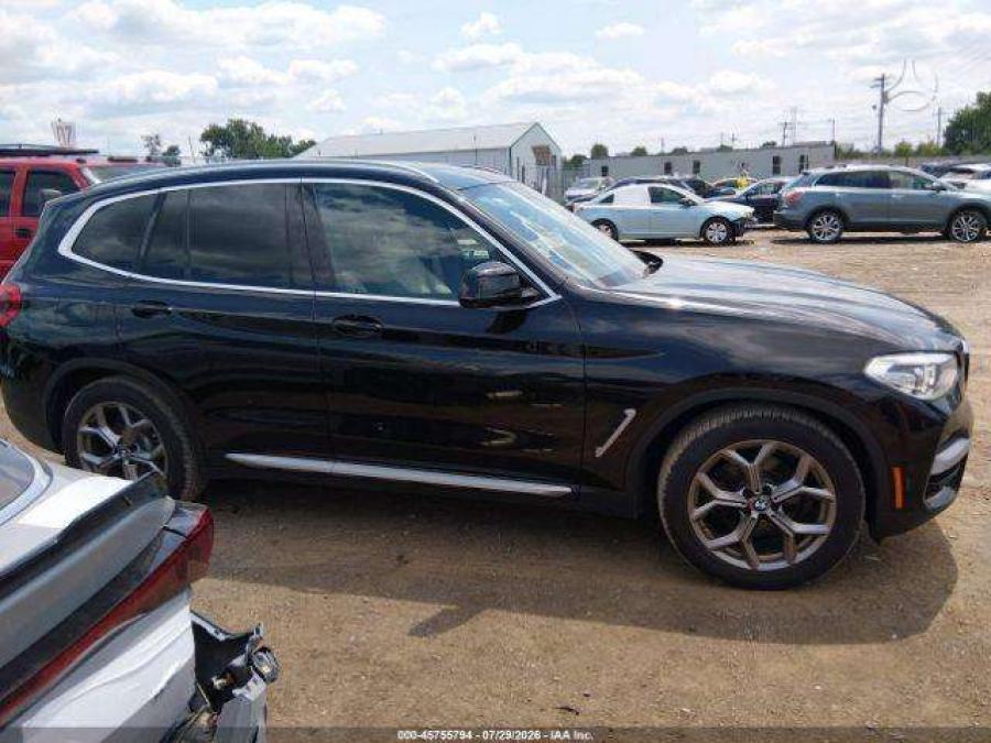 Black BMW X3 2020 in Klaipeda, with an engine capacity of 2.00 L and mileage of 217 thousand km for 10300 €, photo 6 on AUTOMOTO.COM.LV