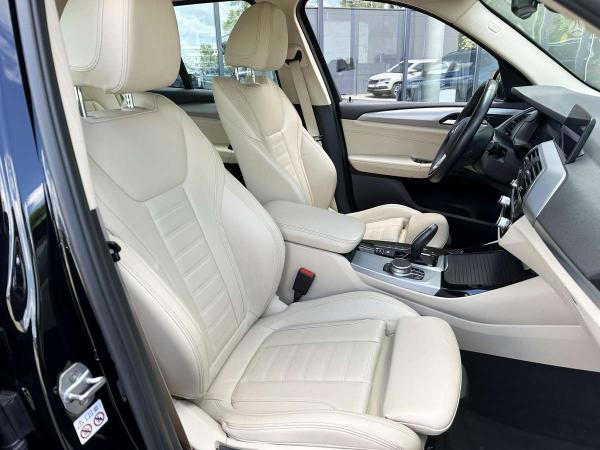 Black BMW X3 2020 in Kaunas, with an engine capacity of 2.00 L and mileage of 185 thousand km for 22900 €, photo 11 on AUTOMOTO.COM.LV