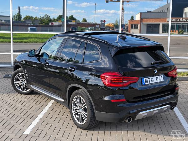 Black BMW X3 2020 in Kaunas, with an engine capacity of 3.00 L and mileage of 155 thousand km for 28999 €, photo 8 on AUTOMOTO.COM.LV