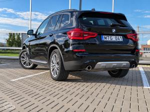 Black BMW X3 2020 in Kaunas, with an engine capacity of 3.00 L and mileage of 155 thousand km for 28999 €, photo 9 on AUTOMOTO.COM.LV