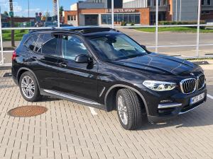 Black BMW X3 2020 in Kaunas, with an engine capacity of 3.00 L and mileage of 155 thousand km for 28999 €, photo 13 on AUTOMOTO.COM.LV