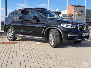 Black BMW X3 2020 in Kaunas, with an engine capacity of 3.00 L and mileage of 155 thousand km for 28999 €, photo 14 on AUTOMOTO.COM.LV