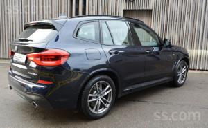 Black BMW X3 2021 in Riga, with an engine capacity of 3.00 L and mileage of 144 thousand km for 26700 €, photo 5 on AUTOMOTO.COM.LV