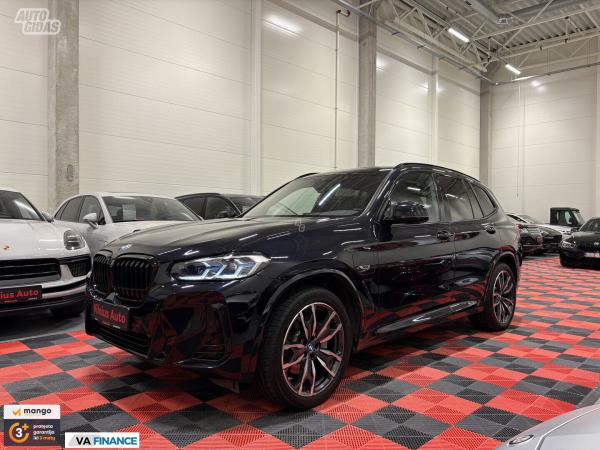 Black BMW X3 2021 in Vilnius, with an engine capacity of 2.00 L and mileage of 132 thousand km for 42990 €, photo 1 on AUTOMOTO.COM.LV