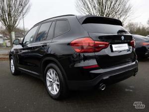 Black BMW X3 2021 in Kaunas, with an engine capacity of 2.00 L and mileage of 84 thousand km for 32587 €, photo 7 on AUTOMOTO.COM.LV
