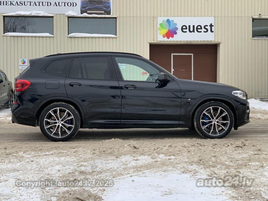 Black BMW X3 2021 in Tallinn, with an engine capacity of 3.00 L and mileage of 134 thousand km for 39900 €, photo 6 on AUTOMOTO.COM.LV