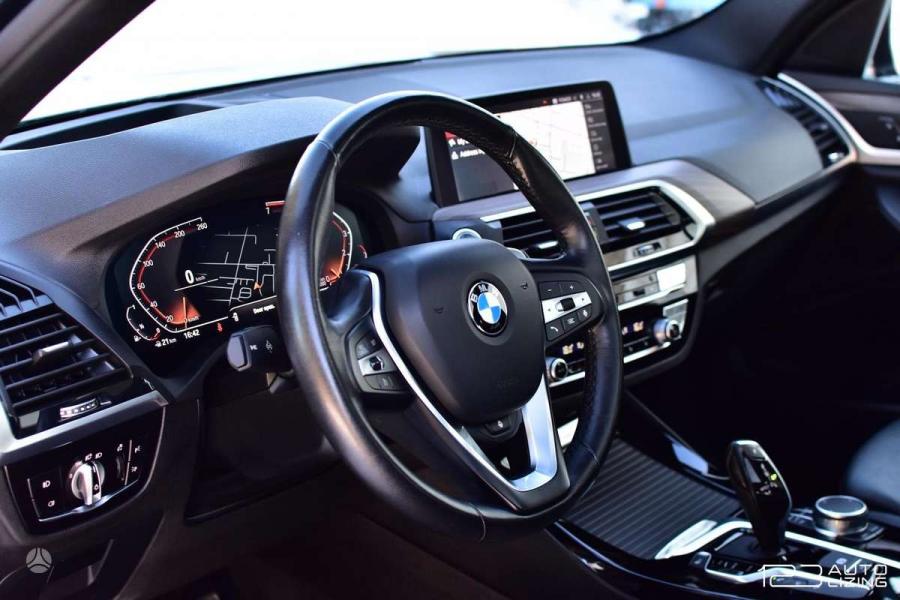 Melns BMW X3 2021 Kretinga, ar dzinēja tilpumu 2.00 L un nobraukumu 58 tūkst. km par 25999 €, foto 27 vietnē AUTOMOTO.COM.LV